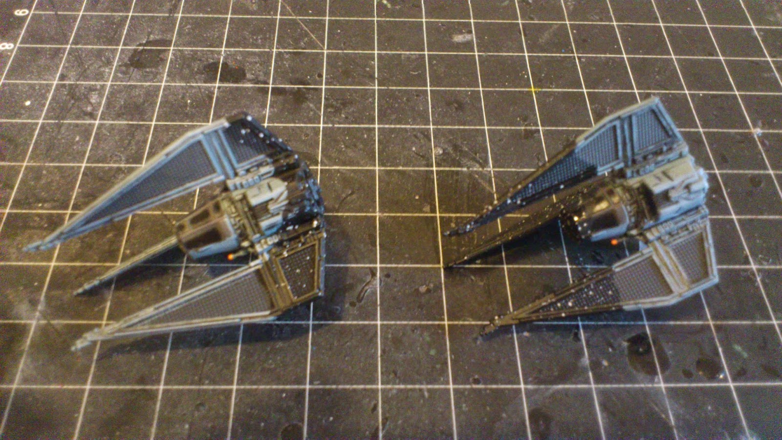 Hobby Foundry: X-Wing: TIE Phantom Repaint - Cloak/Decloak Effect