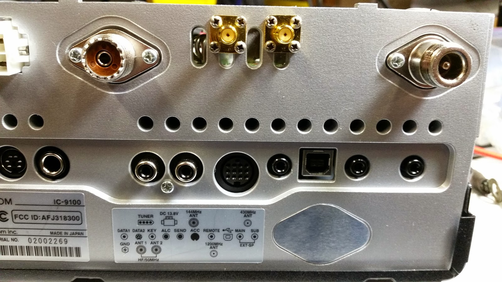 wa1hco: IC-9100 Transverter Input Modification