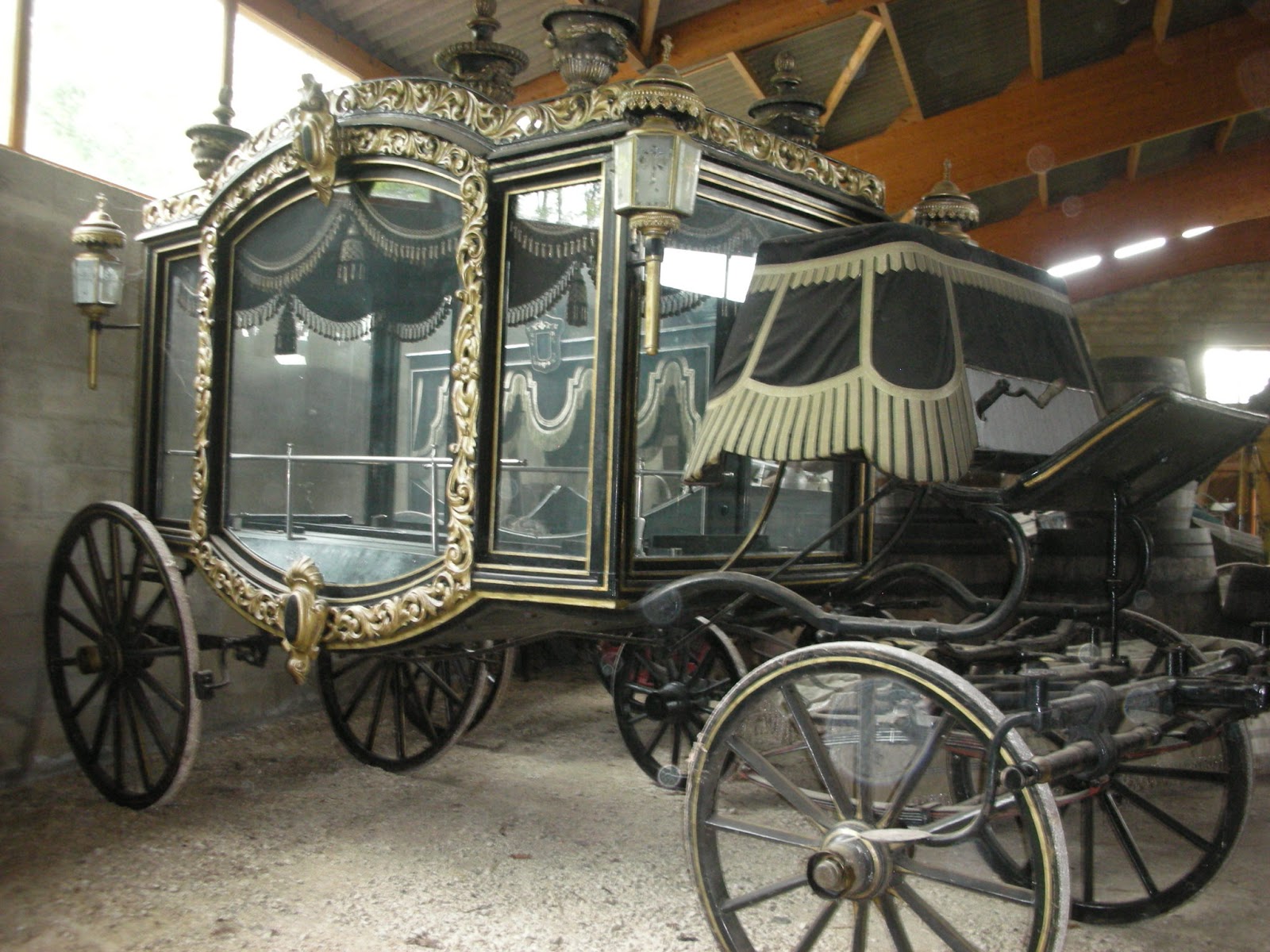 CARROS Y CARRUAJES: El carro Funebre