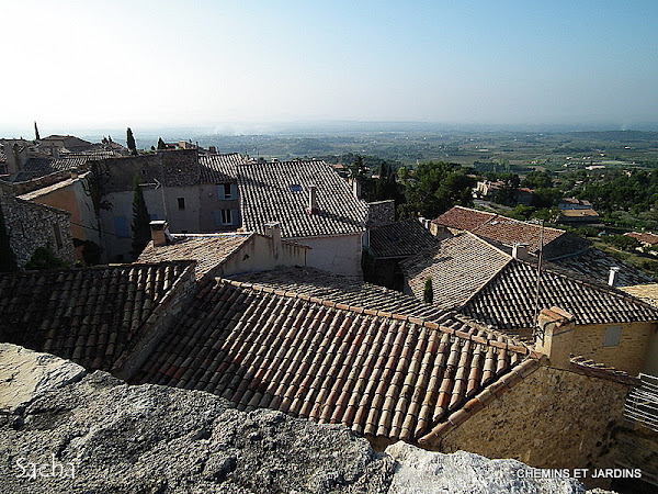 Chemins et jardins ( blog rando et balade ): Village le Barroux