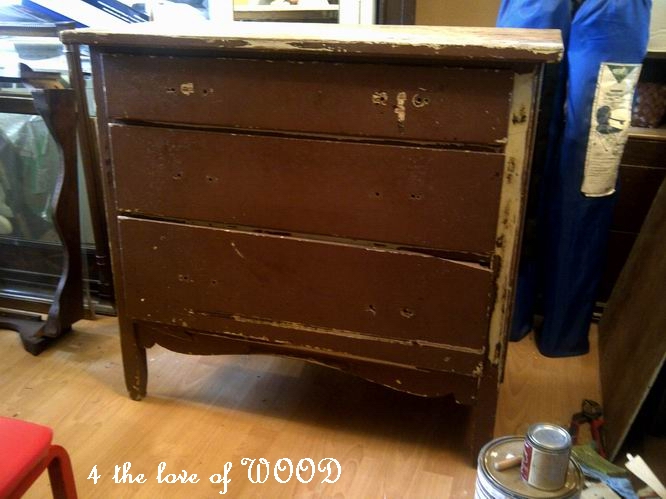 4 the love of wood: PAINTING RUSTIC RED FURNITURE
