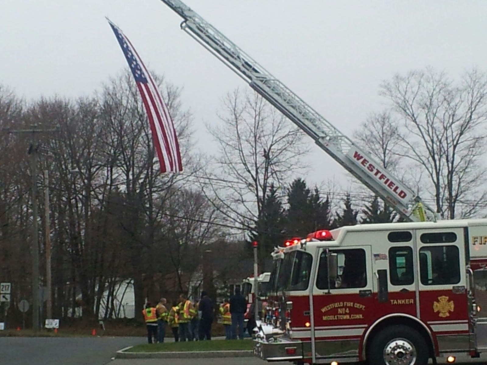 The Middletown Insider: Westfield Fire Continues to Help Sandy Hook