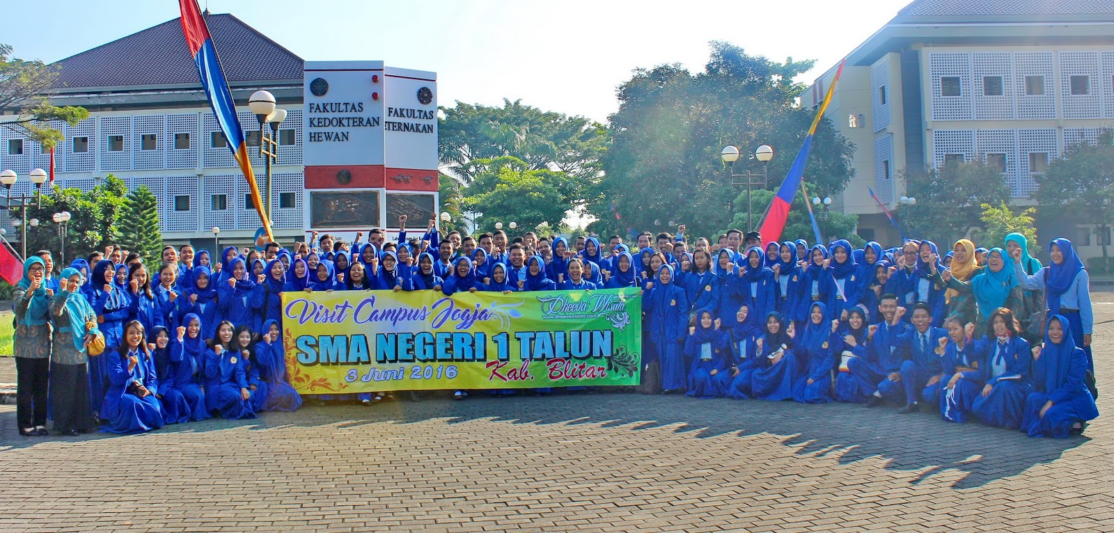 Slide ~ DHEEVA WISATA BLITAR