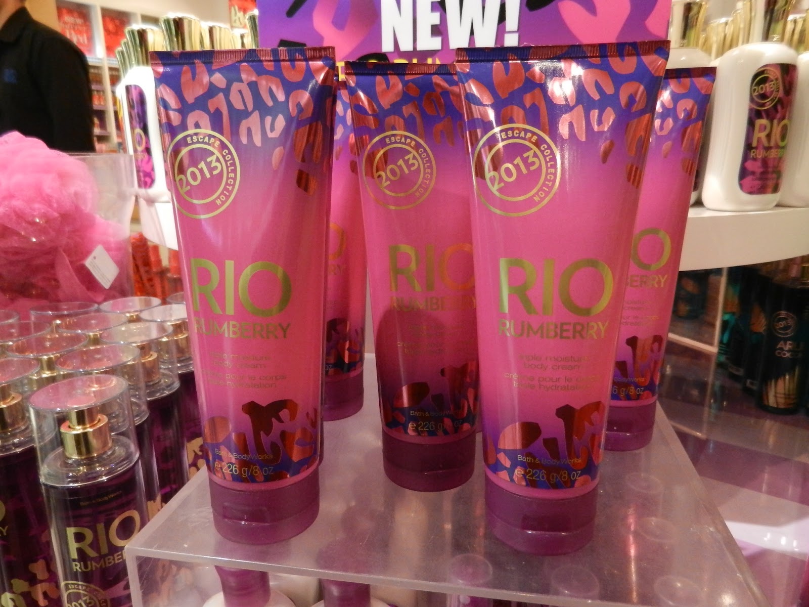 Kuweight 64: BALI MANGO AND RIO RUMBERRY BODY CREAM AT BATH & BODY WORKS
