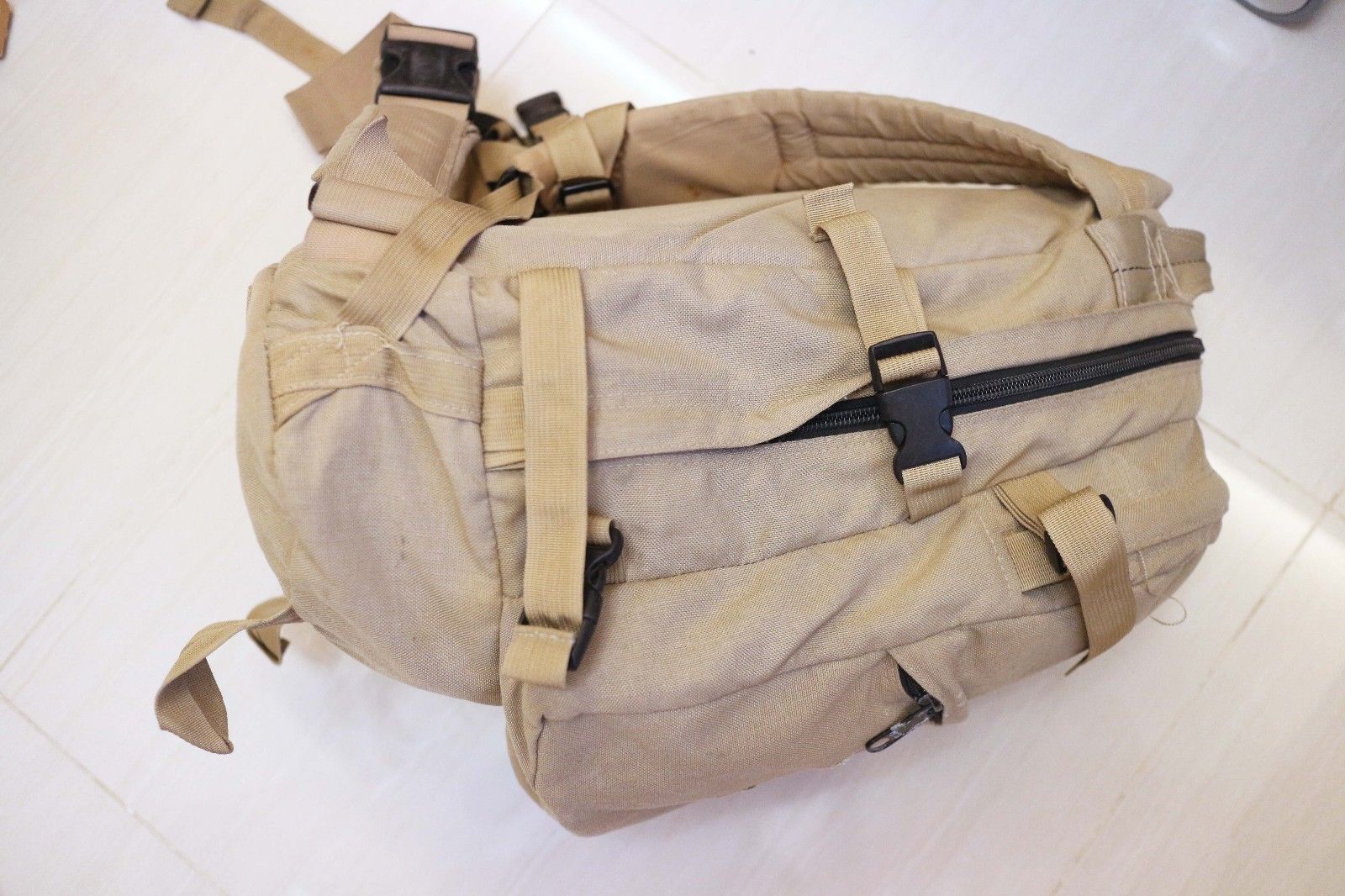 Webbingbabel: London Bridge Trading Three Day Light Tan Backpack 1999