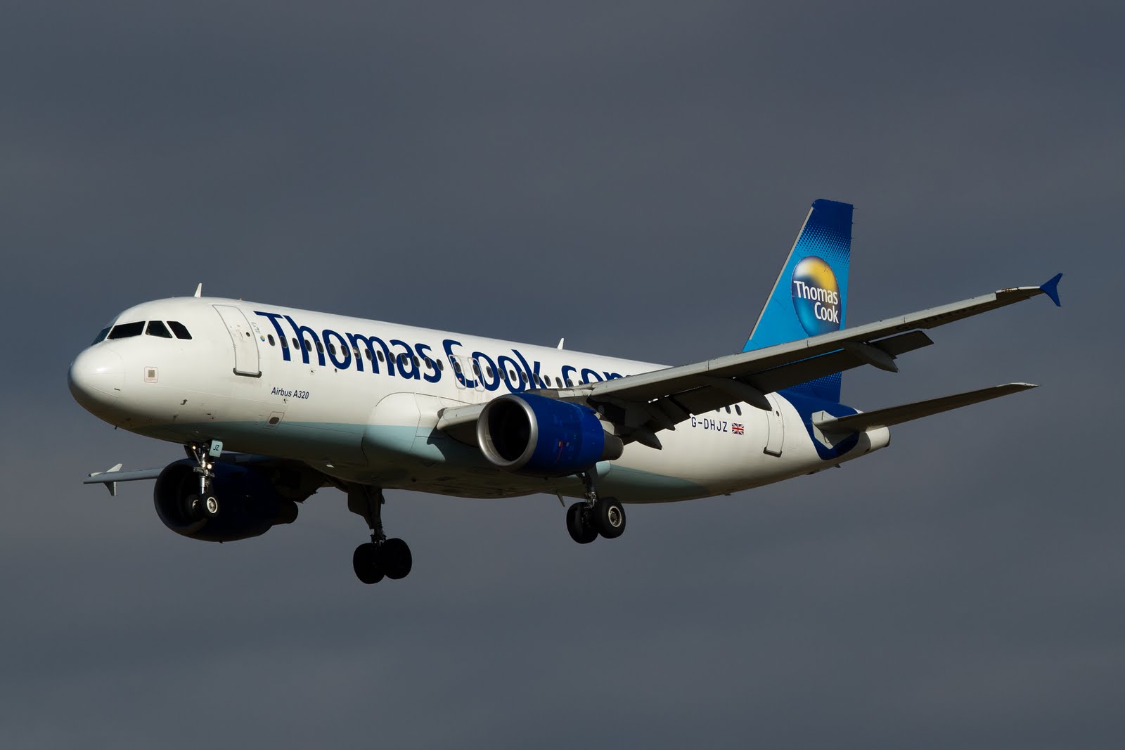 Orion's Aviation: Thomas Cook @ MAN - A320 + B757-300