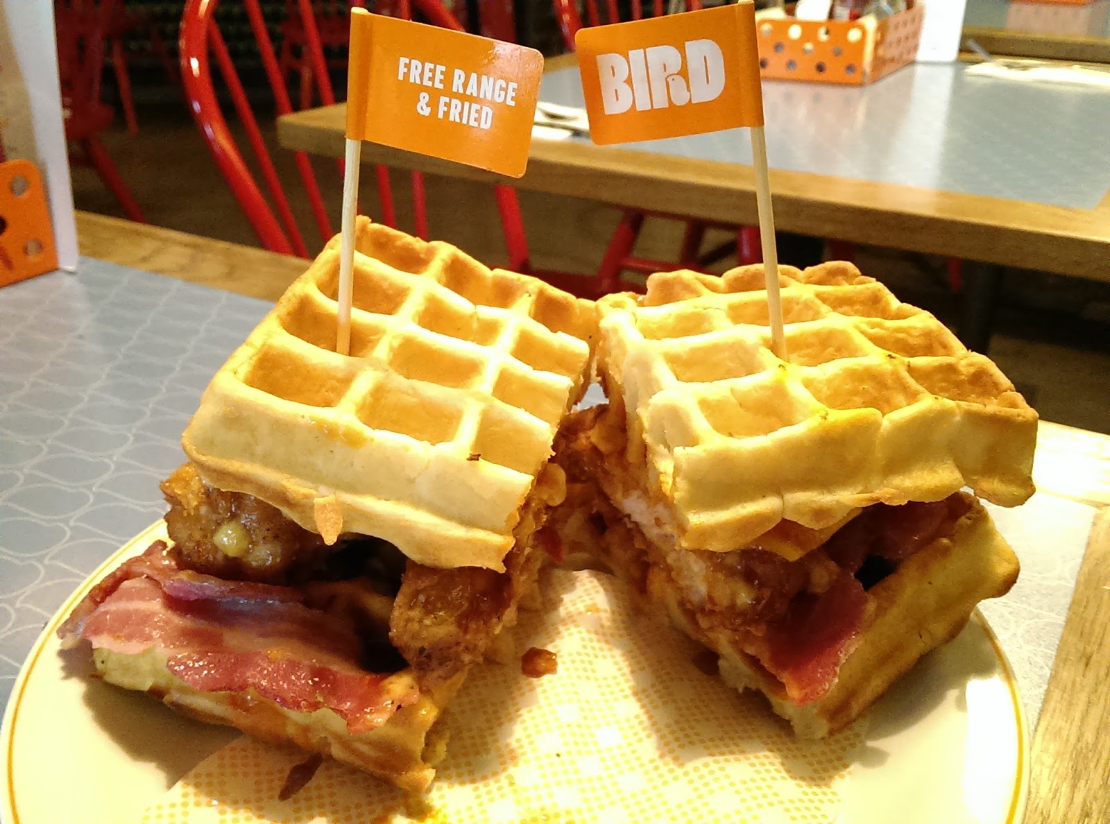Burgerite: BIRD: The Original Waffle Burger, 8/10