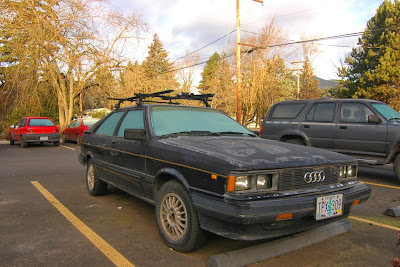 OLD PARKED CARS.: 1984 Audi Coupé GT.