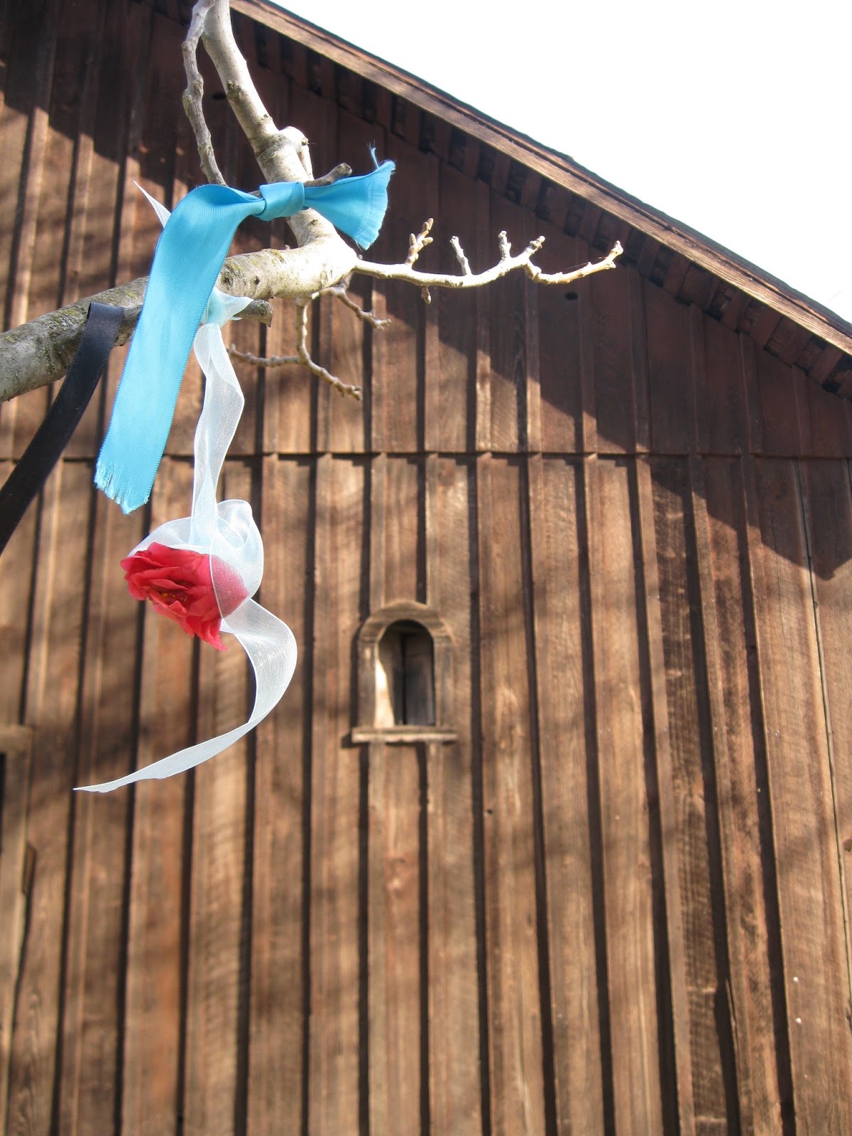 Sette Design: Embellishment at Sette Design