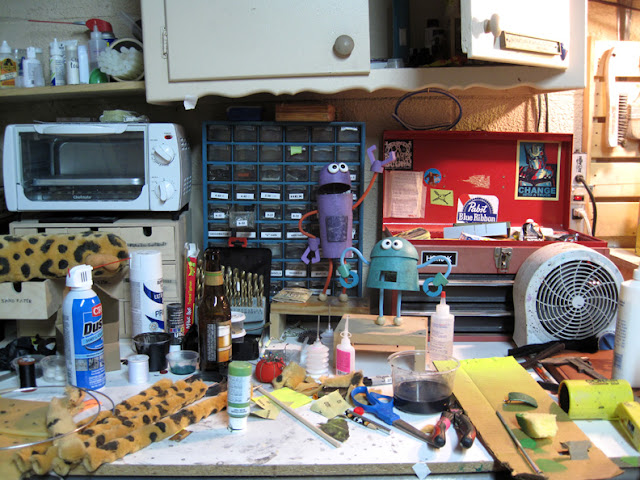 Max Winston's Art and Such: Making the Storybots!