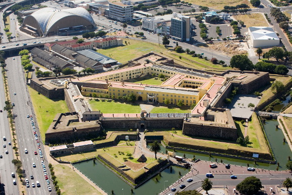 THE WORLD GEOGRAPHY: 15 Star-Shaped Forts From Around the World