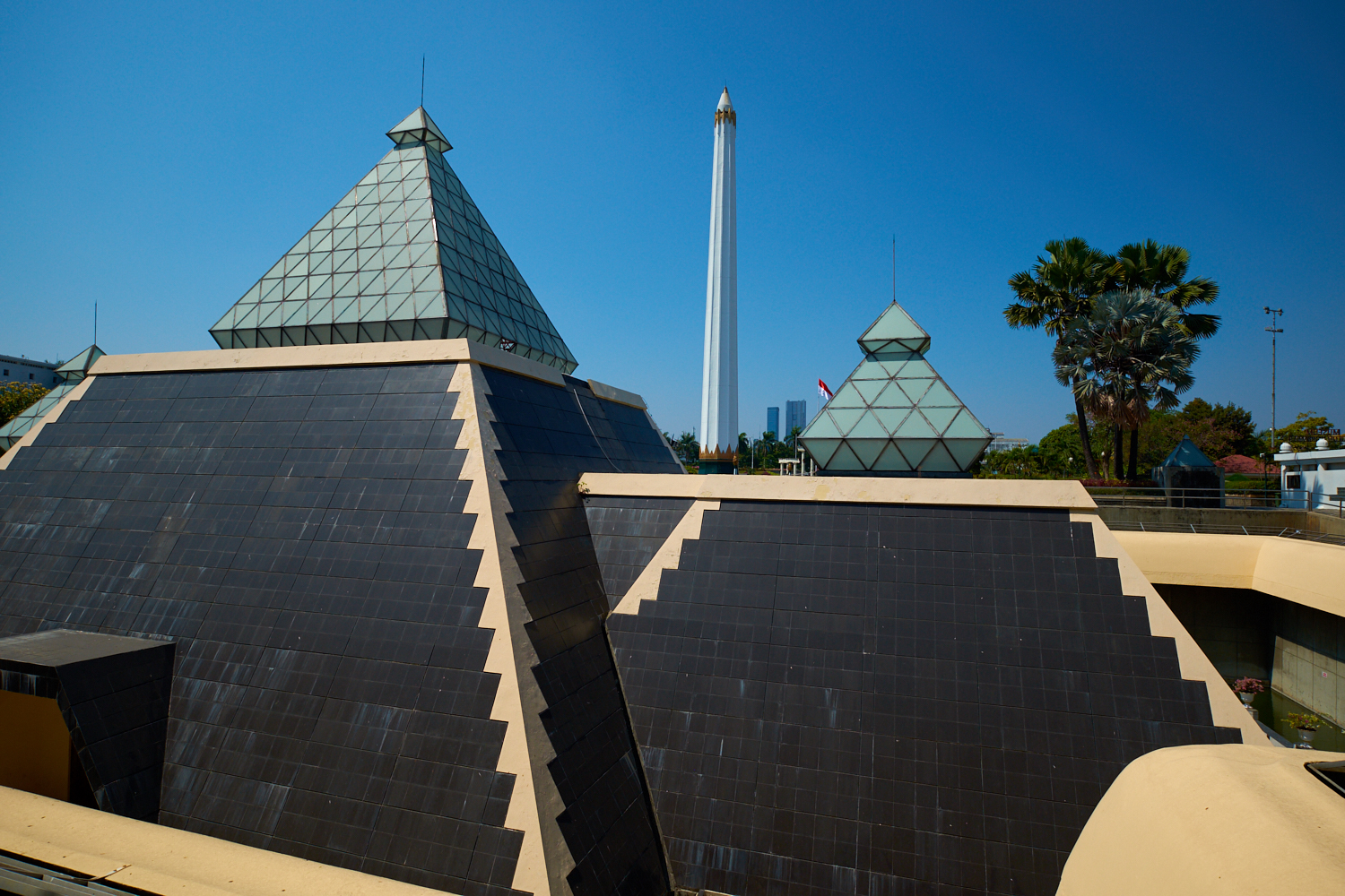 Hello Talalay: November 10th Museum, Surabaya