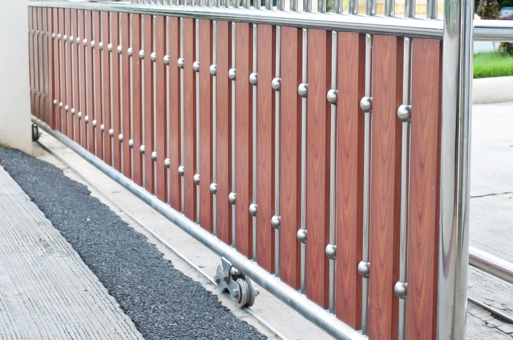 Aussie's Hub: How to Choose Best Automated Sliding Gate for Your Company?