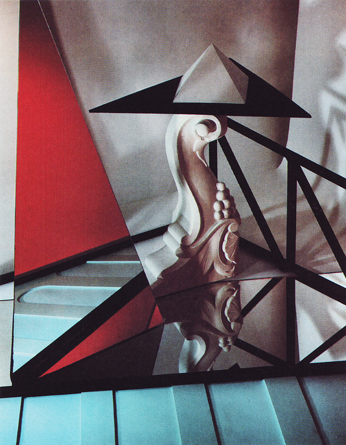 light color sound: angular reflections