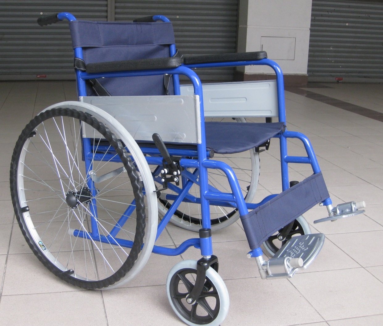 Malaysia Penang semi lightweight wheelchair 15kgs kerusi roda ringan di ...