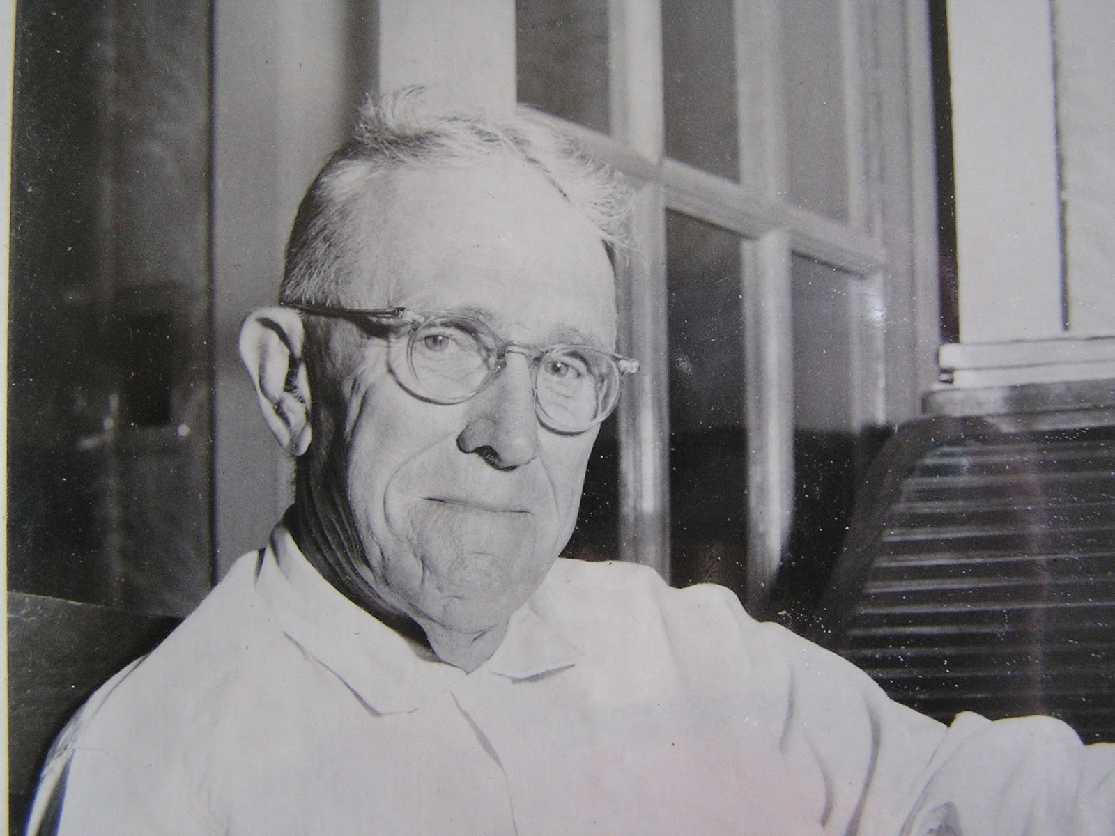 Our Retirement Days: Great Great Grandpa David Went To School In A Dog Cart