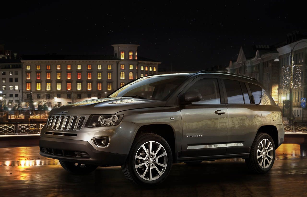 co2motori - Un'idea di Ferdinando Sarno: Jeep® Compass Black Edition ...