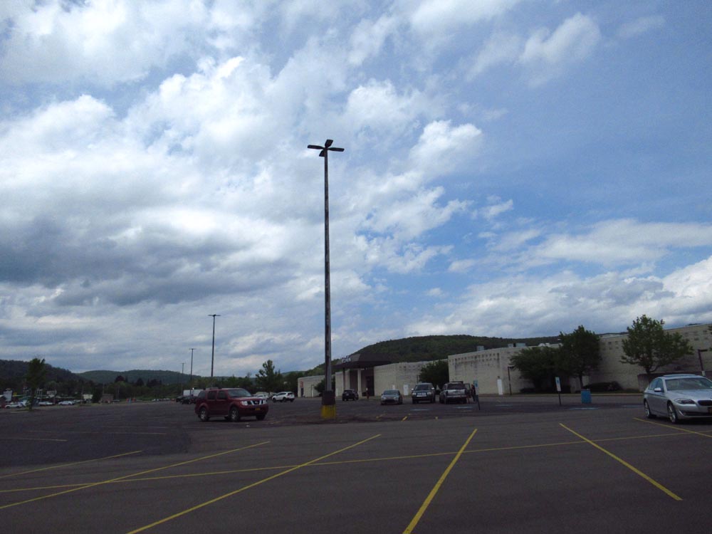Sky City: Retail History: Warren Mall: Warren, PA