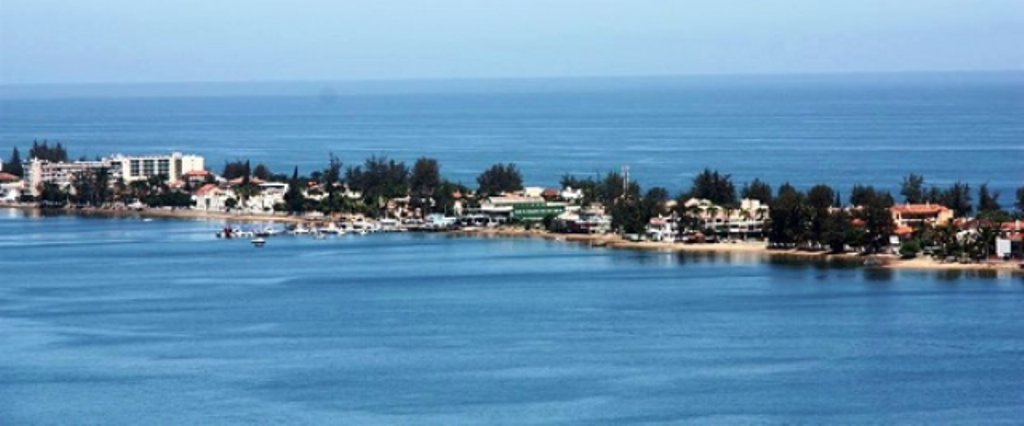 tropicalia: "história breve da cidade do Lobito"