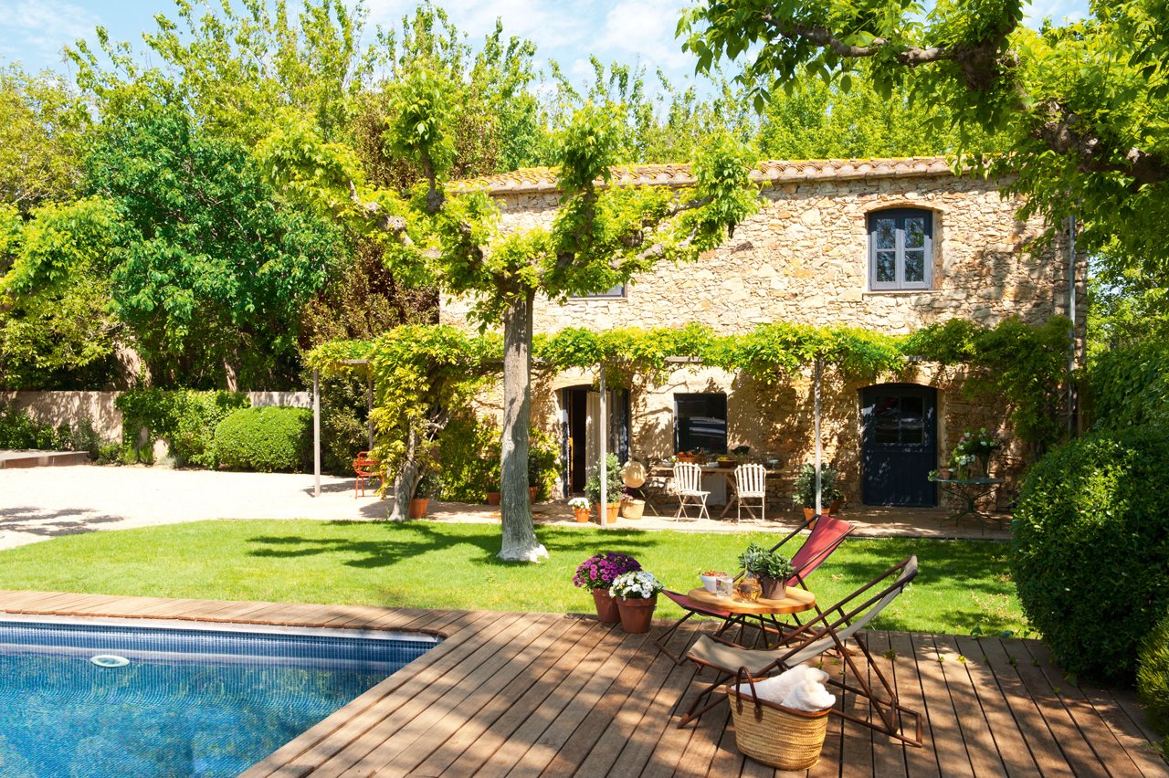 Living Large In Small Spaces - Baix Empordà, Spain Stone Cottage - A ...