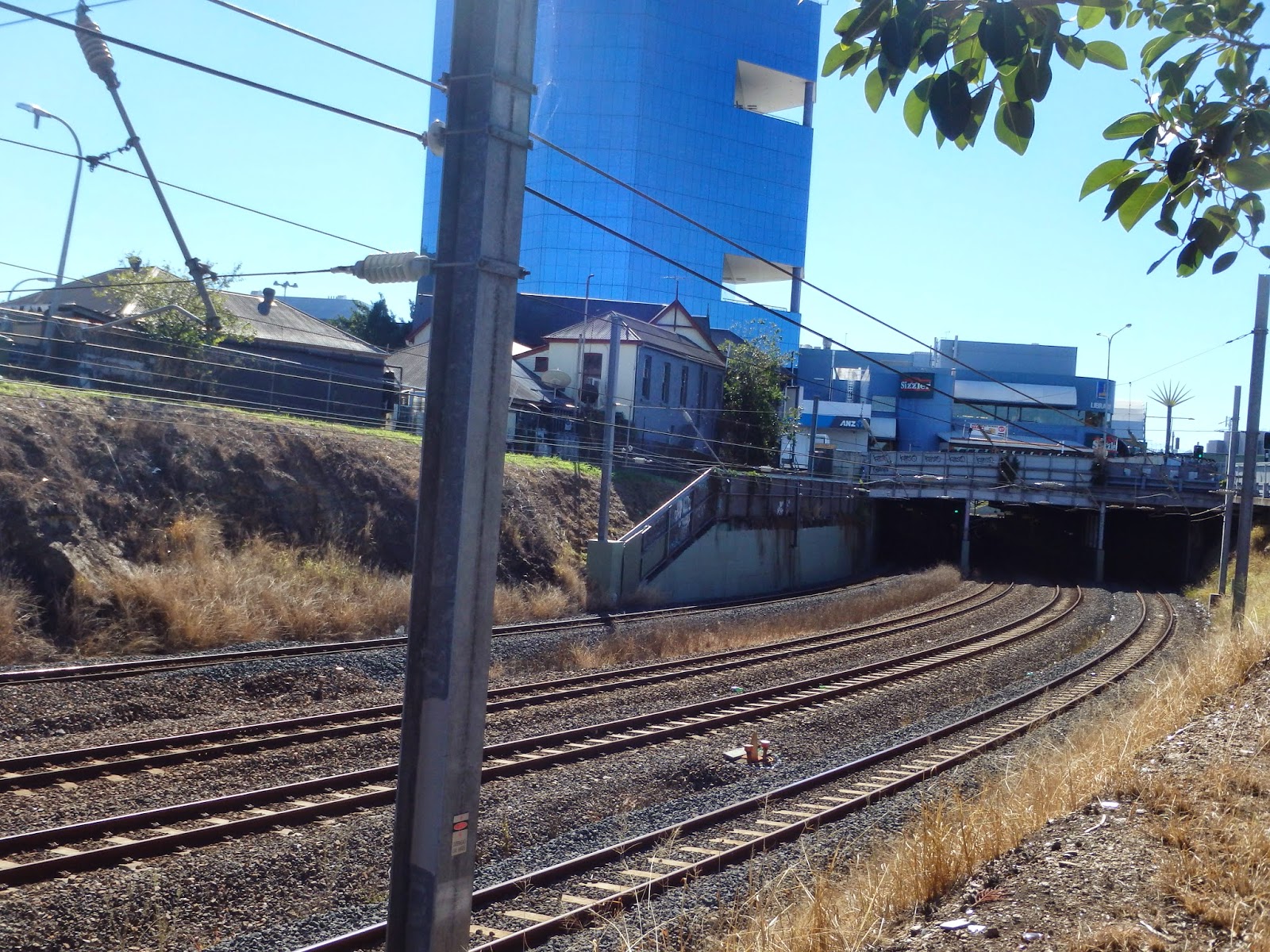 trainspotting: toowong