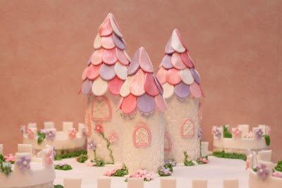 Atelier Sucrème: Pastel castillo cuadrado