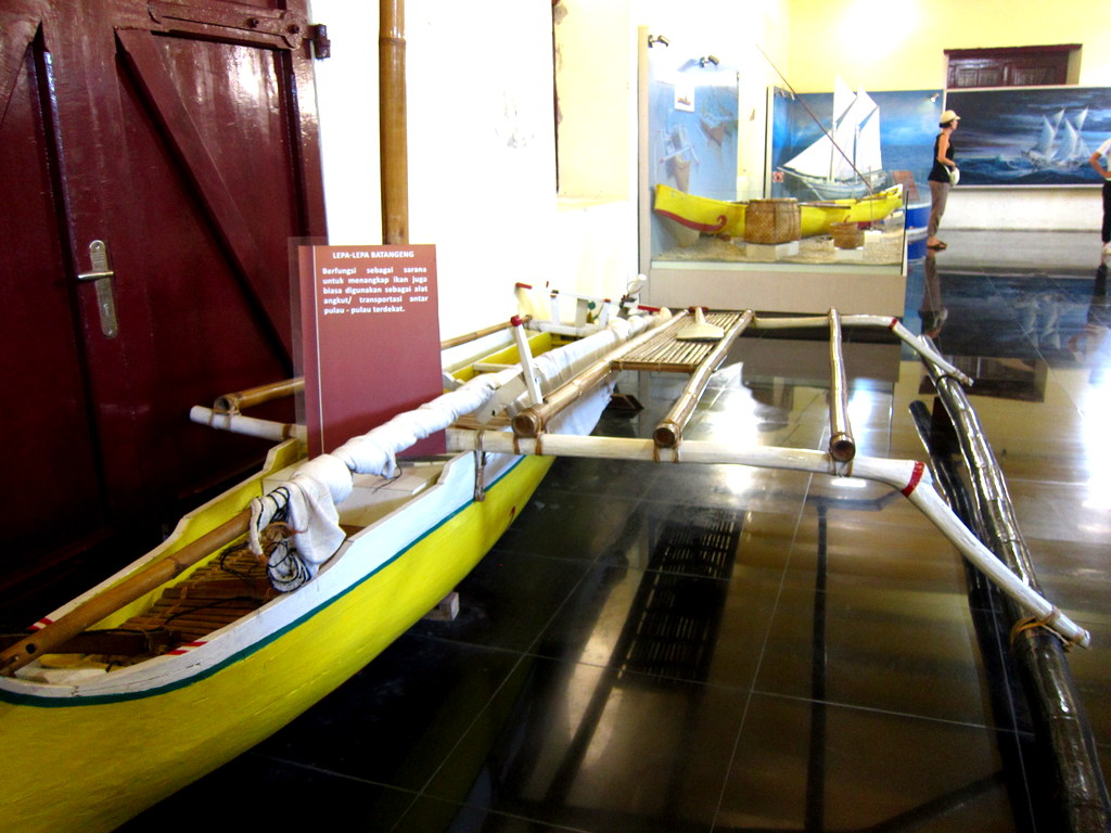 Travelholic: Makassar | Finally! La Galigo!