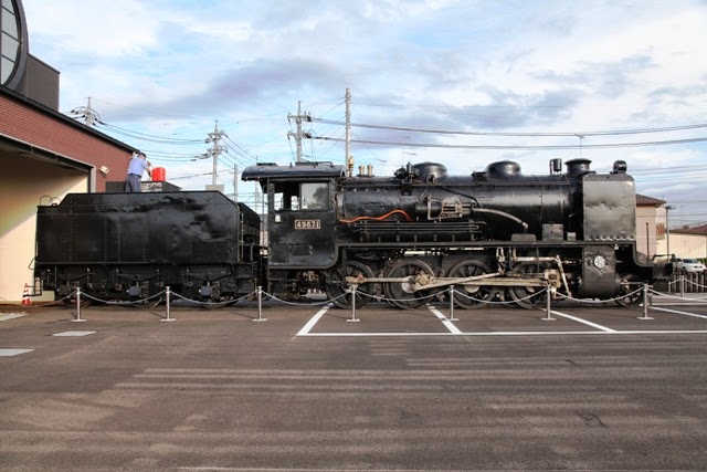 Tokyo Railway Labyrinth: Steam Locomotive Type 9600 in Kyu-roku-kan Museum