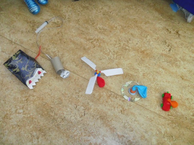 Science Projects: Toys that use air to move