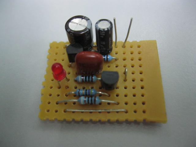 Blog Elektronik dan Komputer: LED Flasher