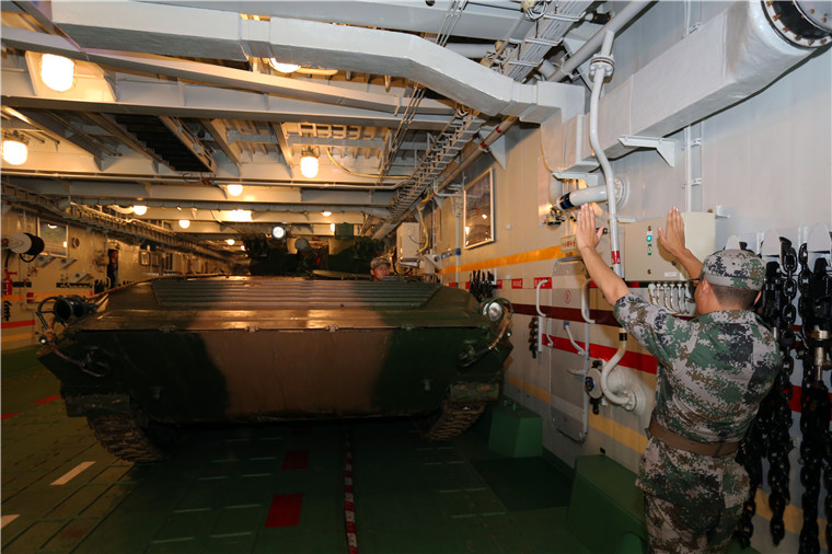 China Defense Blog: Zubr-class LCAC fully loaded.