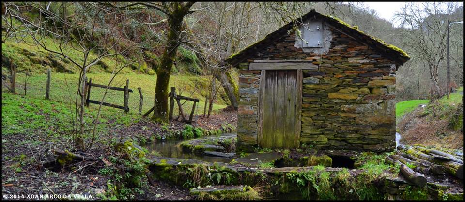 XOAN ARCO DA VELLA: MUIÑOS EN FERRAMULIN - RIO SELMO - COUREL