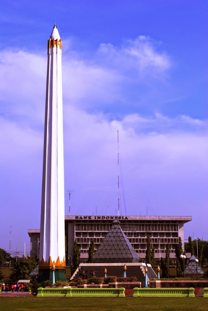 Tugu-Tugu di Indonesia