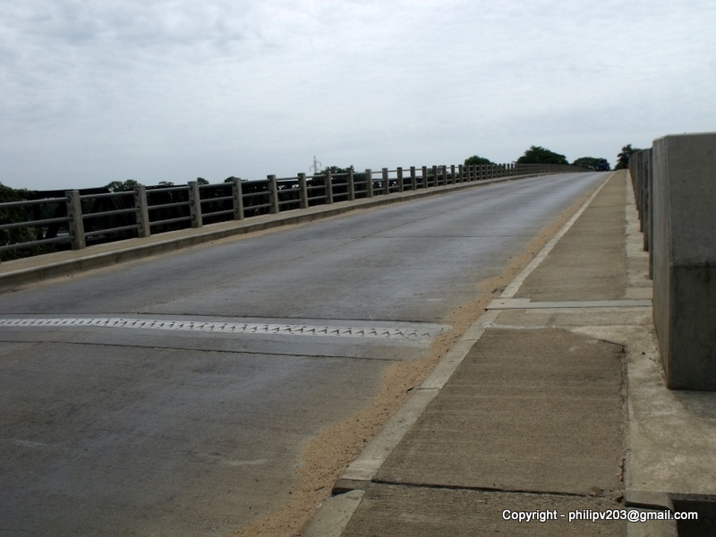 philipveerasingam: Old Highway/Railway hybrid bridge and new highway ...