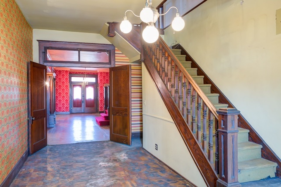 Sweet House Dreams: 1910 Classical Revival/Arts and Crafts in Jasper ...