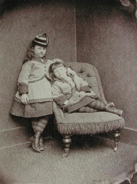 O LÁPIS MÁGICO: Lewis Carroll / Charles Dodgson