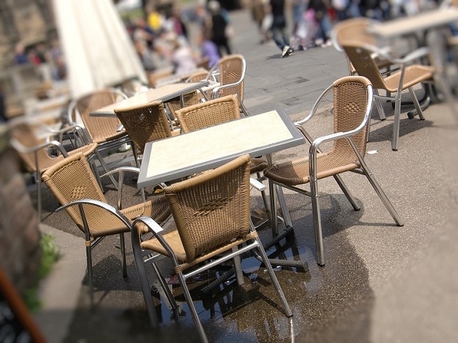 Choose the Perfect Cafe Chairs for Your Cafe to Get More Benefits ...