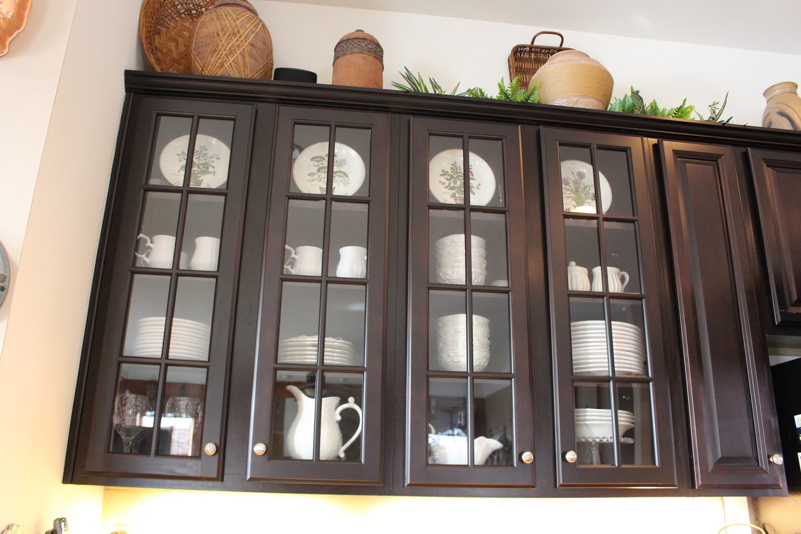 Designs by Pinky: Winter Kitchen Tour with Lots of Texture