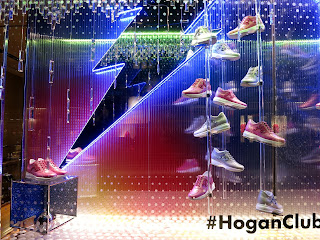 RetailStoreWindows: Hogan, London