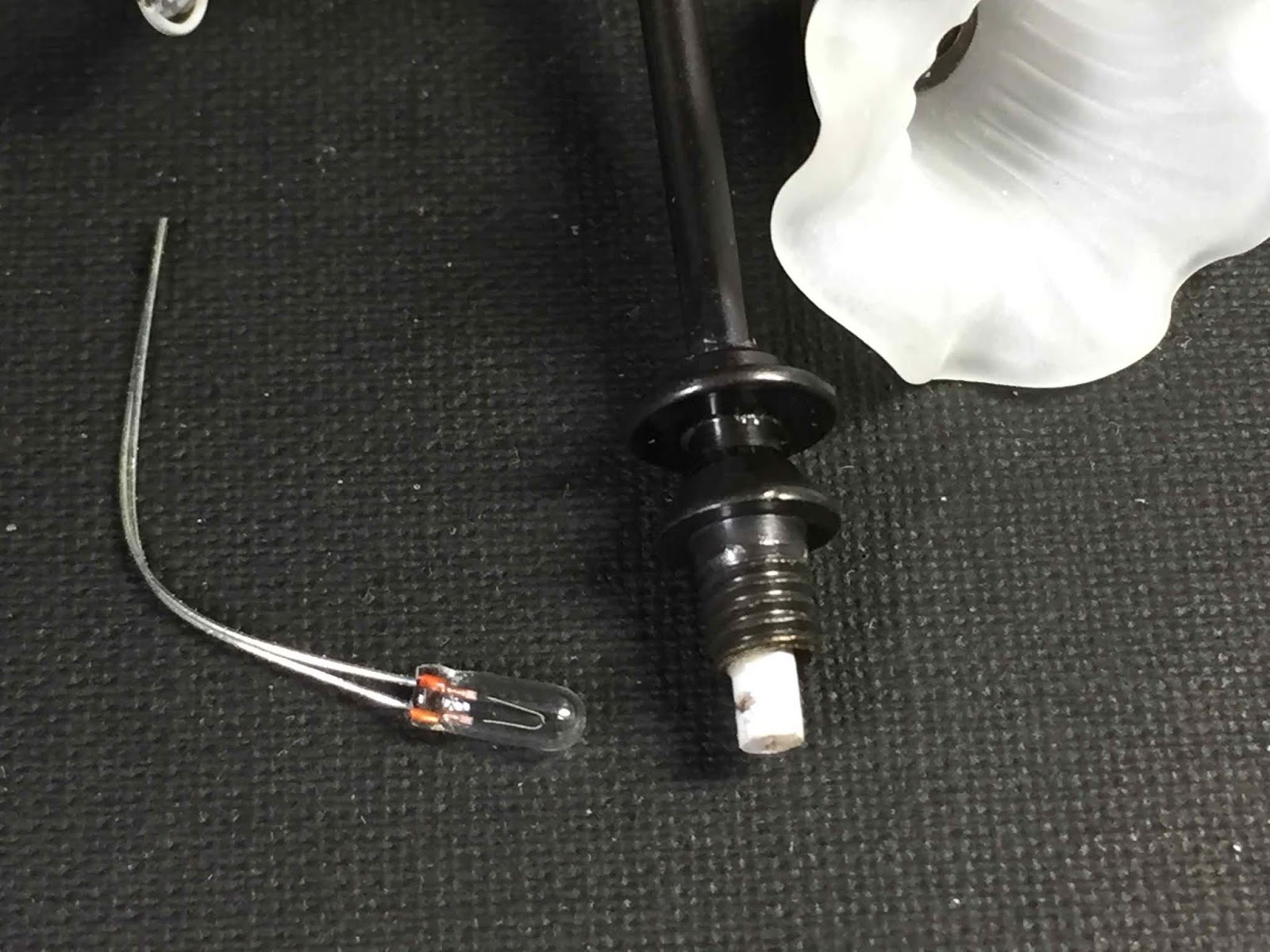 Ray Storey pendant 'gas' light