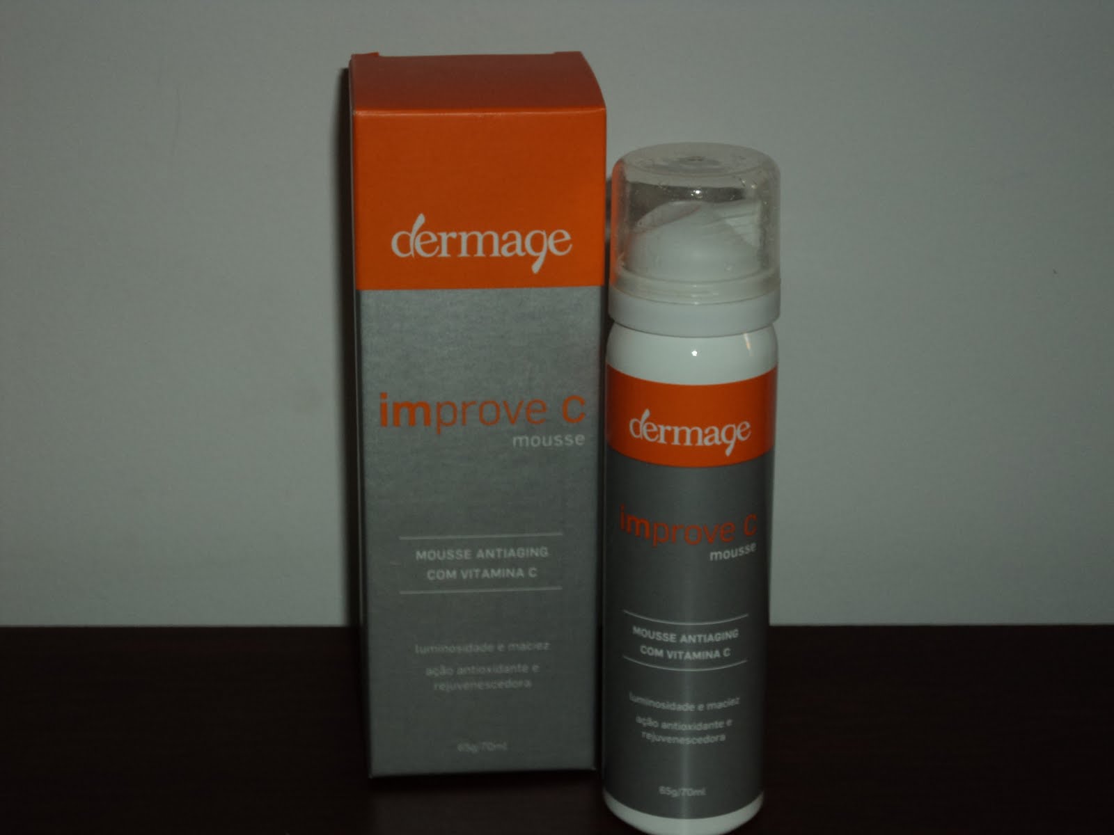 Frescuras Essenciais: Cuidados Diários - Improve C Mousse (Dermage)
