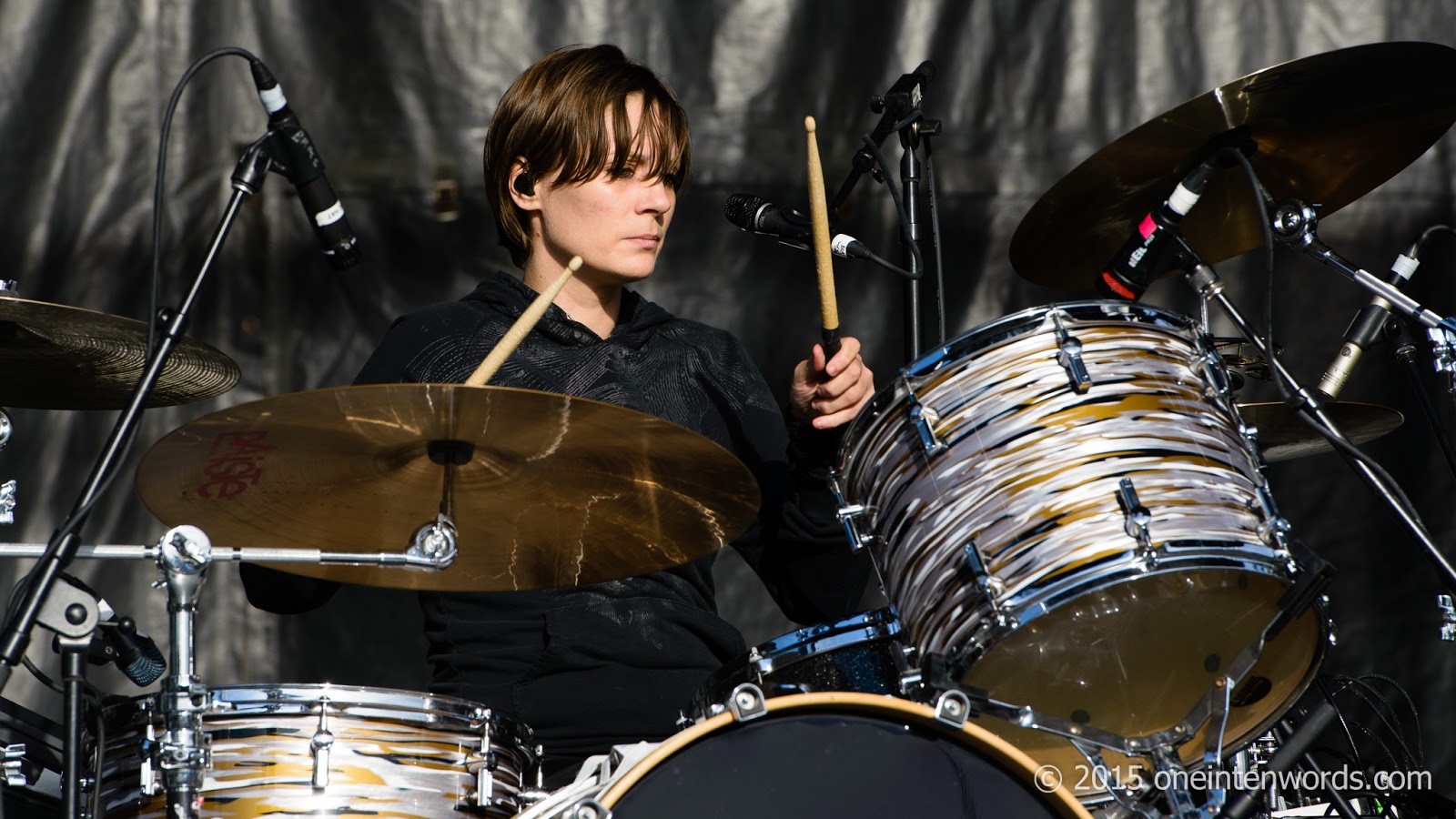 one in ten words: TURF 2015 Day 3: Black Rebel Motorcycle Club on the ...