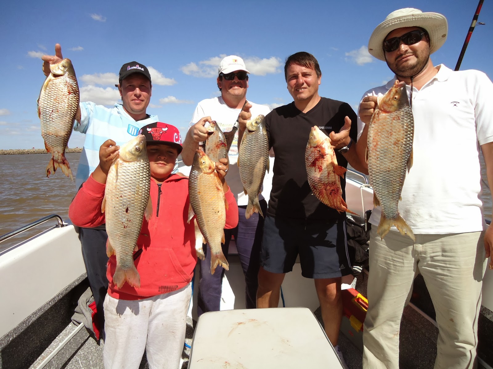 El Renegado Pesca en Berisso "Guia de Pesca Profesional": Bogas ...