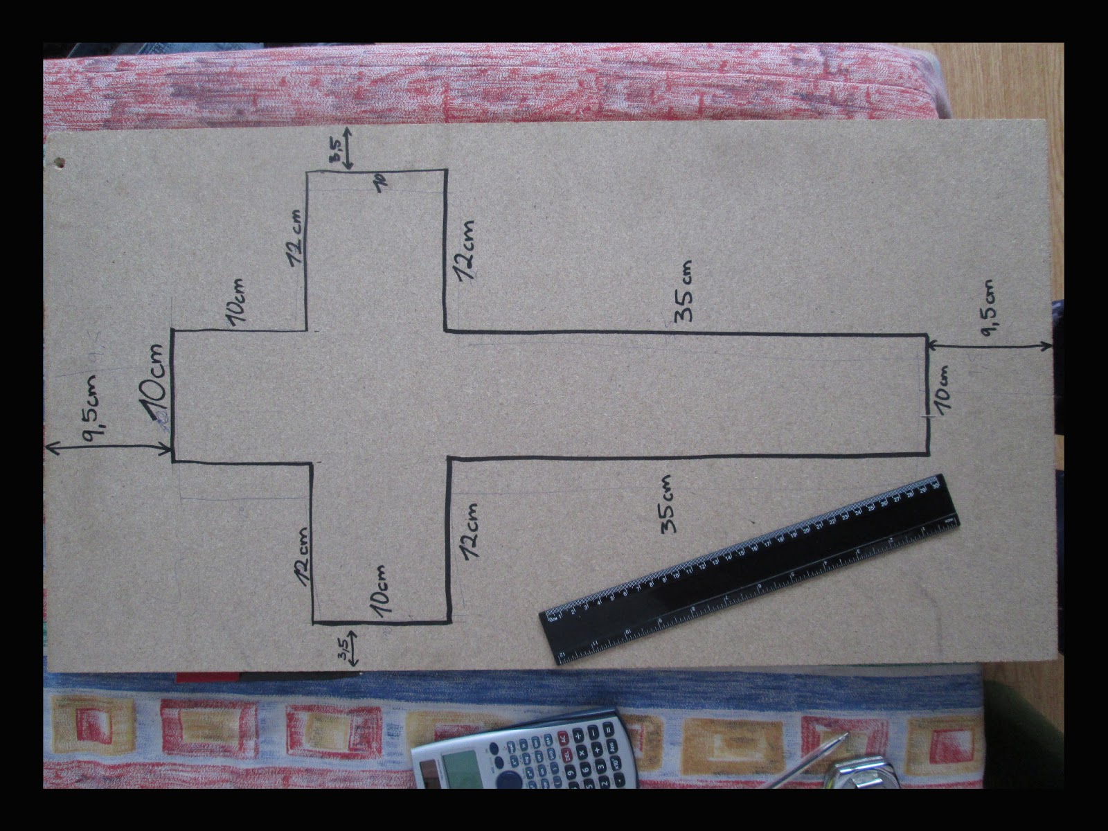 Yo Soy Imagen: DIY: Cuadro de cruz
