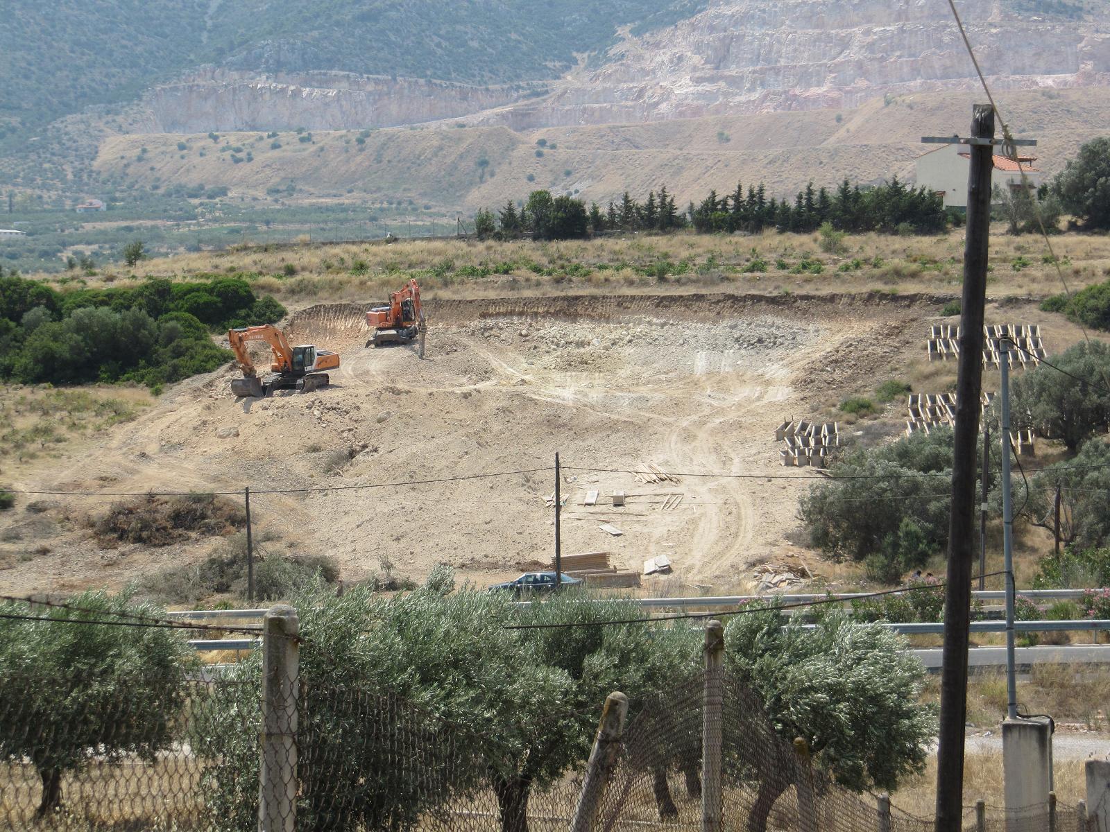 Ο τρελος του χωριου: Το νέο τοπίο..