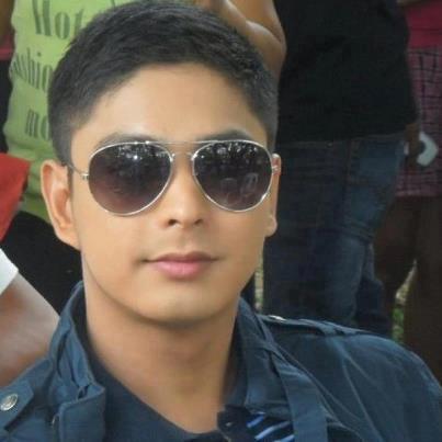 Juicy and Hottest Men : Coco Martin With Sunglasses ( Exclusive Photo )