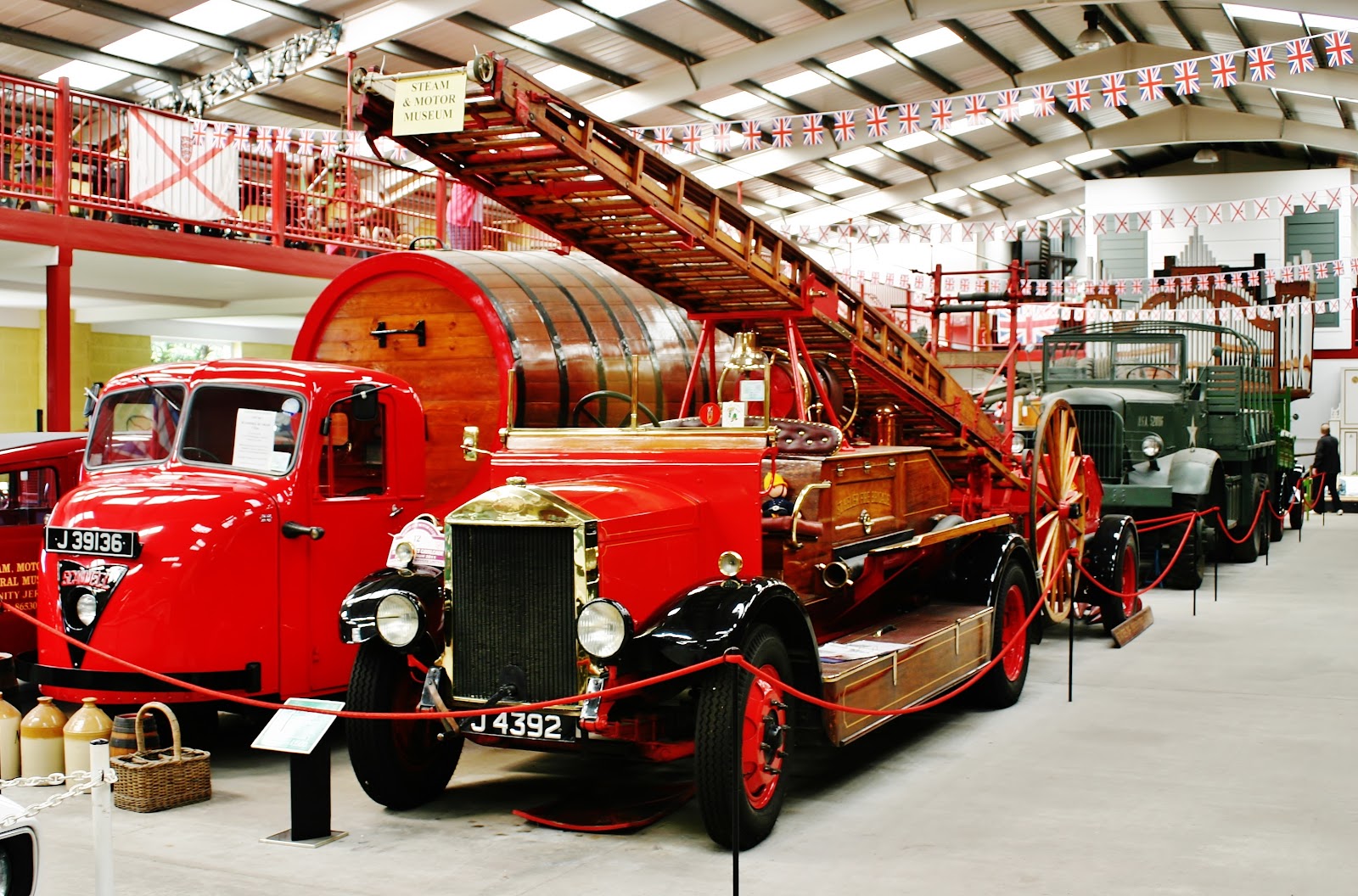 Ferraris and Other Things: October 2015