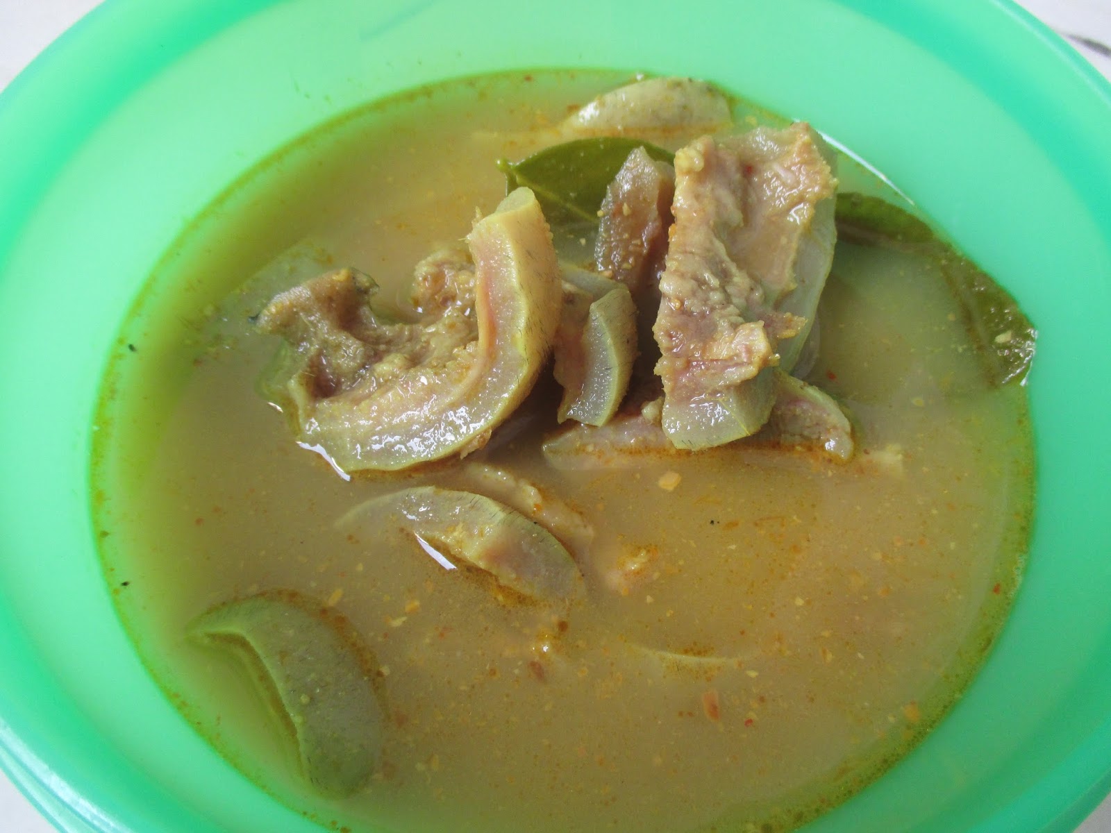 Resep dan Cara Membuat Lontong Kikil Surabaya