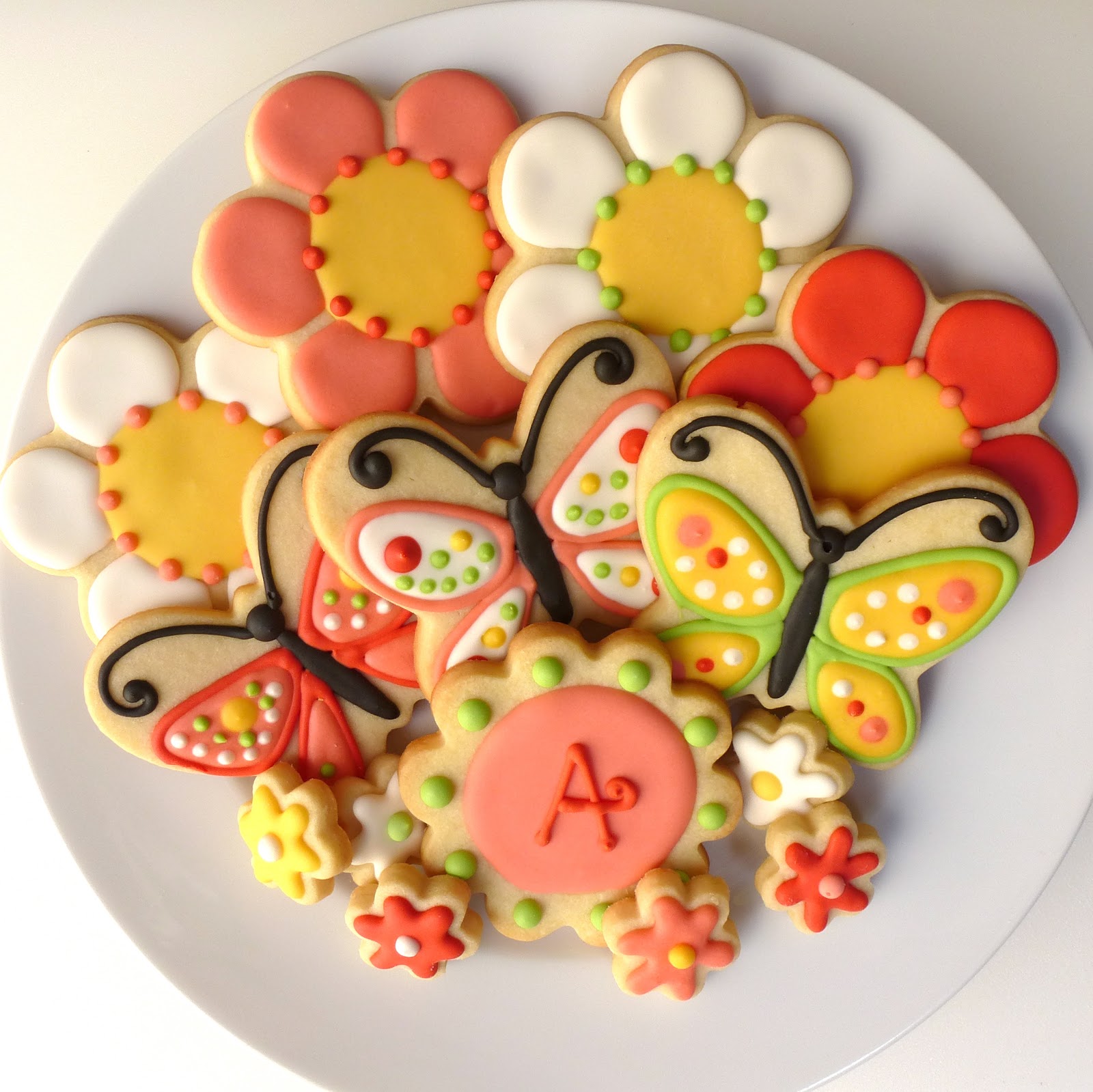 THE GINGER COOKIE: BUTTERFLIES by Nina