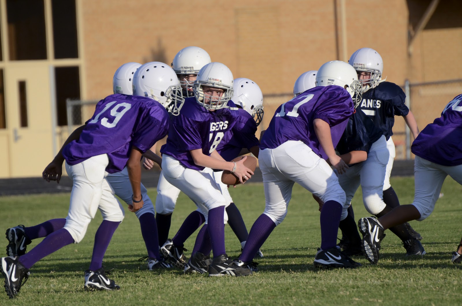 Kiki's Corner: It's Pee Wee Football Season